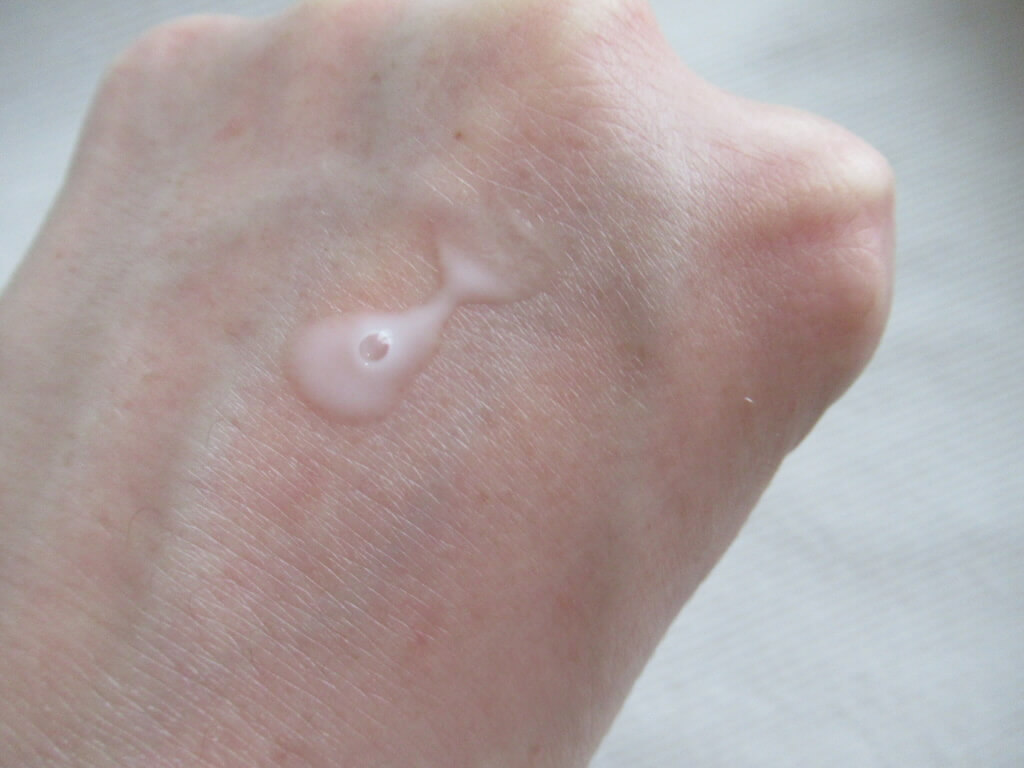 ノブacアクティブは大人ニキビに効かないし悪化する？実際に使った私の口コミ！ なちゅらぼ